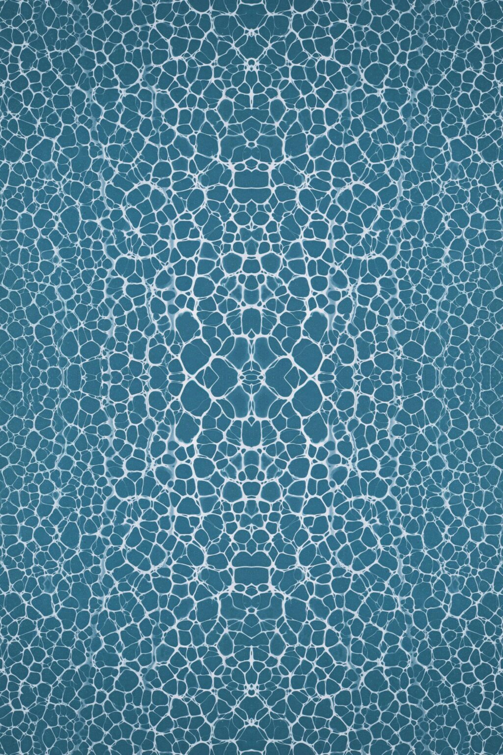Understanding the Crystal Form of Aluminum Oxide: Structure, Phases ...